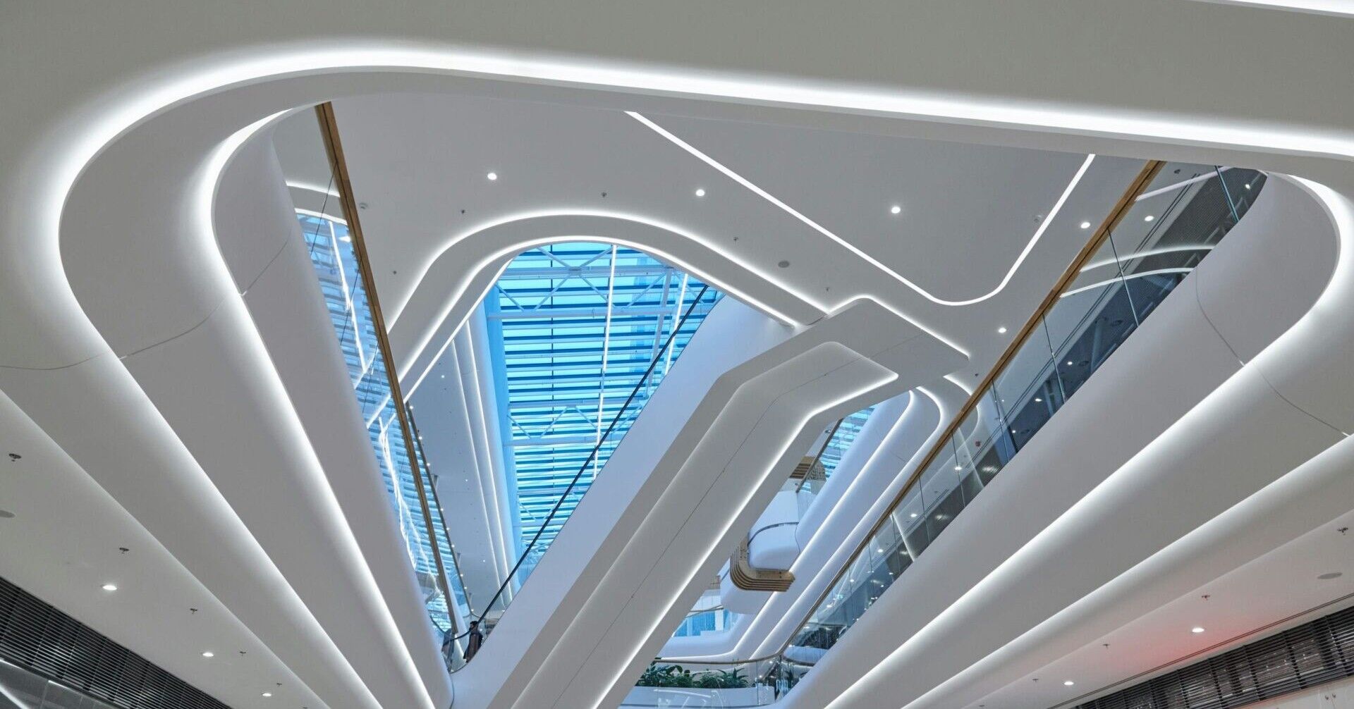 CURVE-FX™ Shopping Mall - High Crest